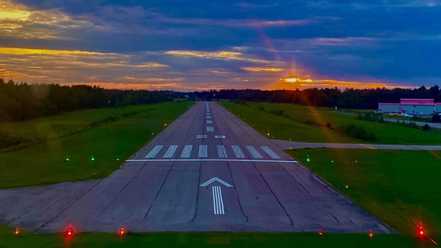 Home | Lachute Aviation